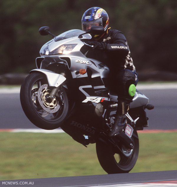 Honda CBR 600 F4i | MCNews.com.au