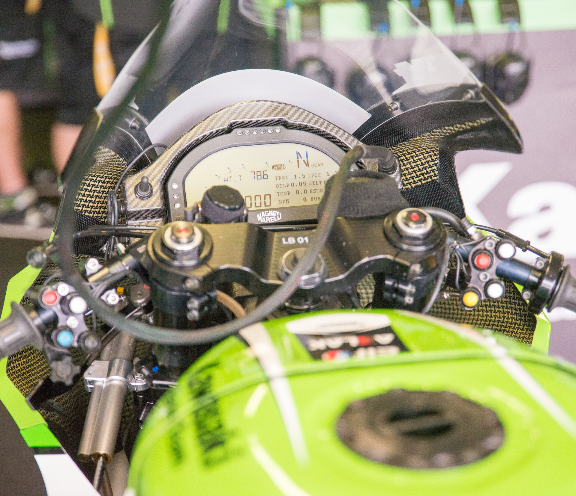 WSBK electronic development - Turning a four into a twin