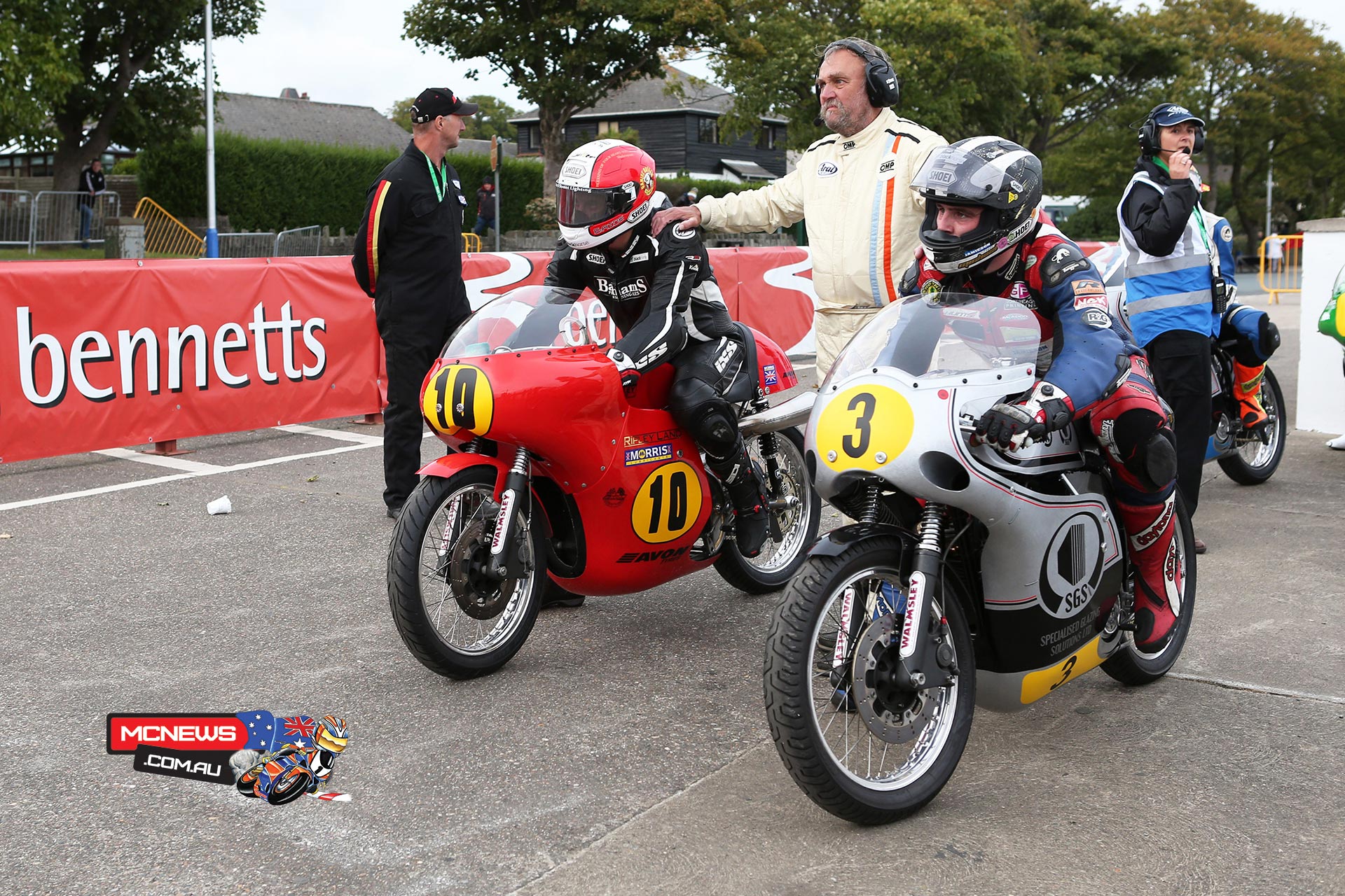 Dunlop sets pace in Classic TT Qualifying | MCNews