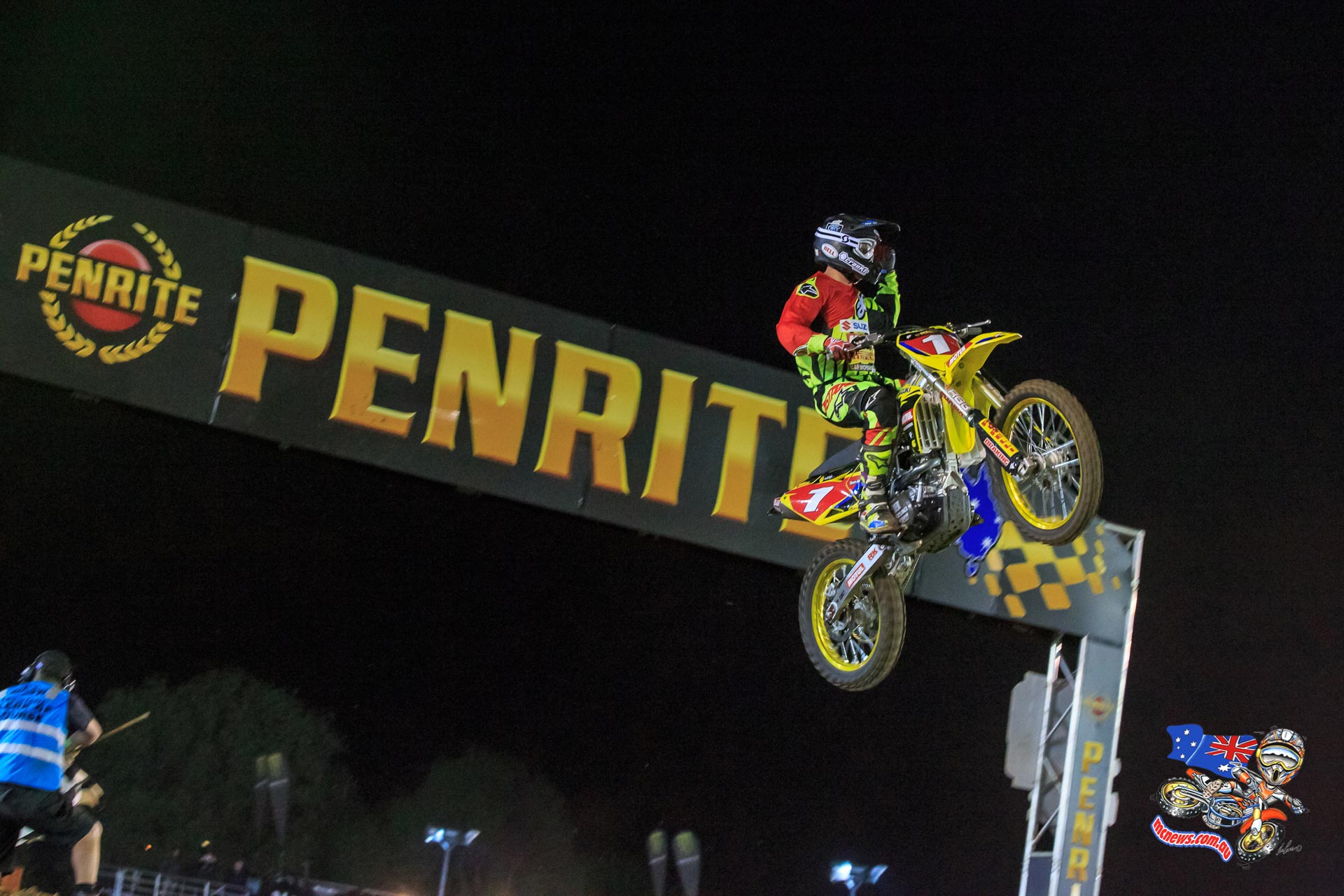 Matt Moss dominates SX season opener | MCNews