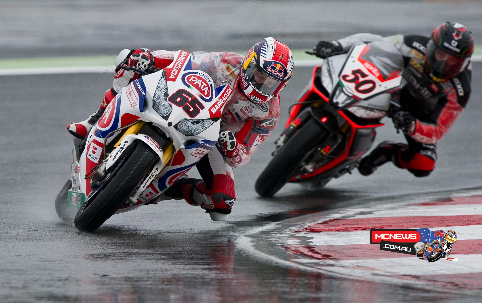 Aprilia men dominate Magny-Cours WSBK | MCNews