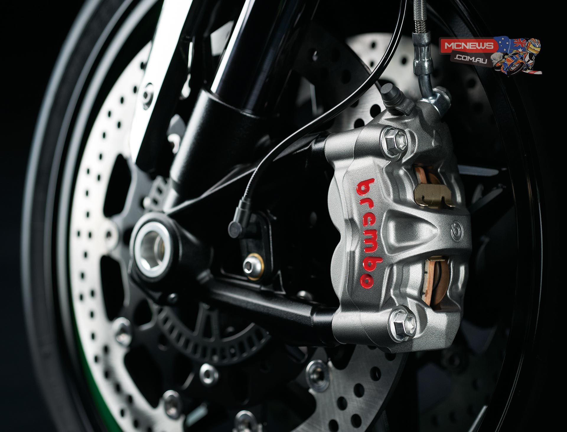 Kawasaki Ninja H2 in Full Detail | MCNews