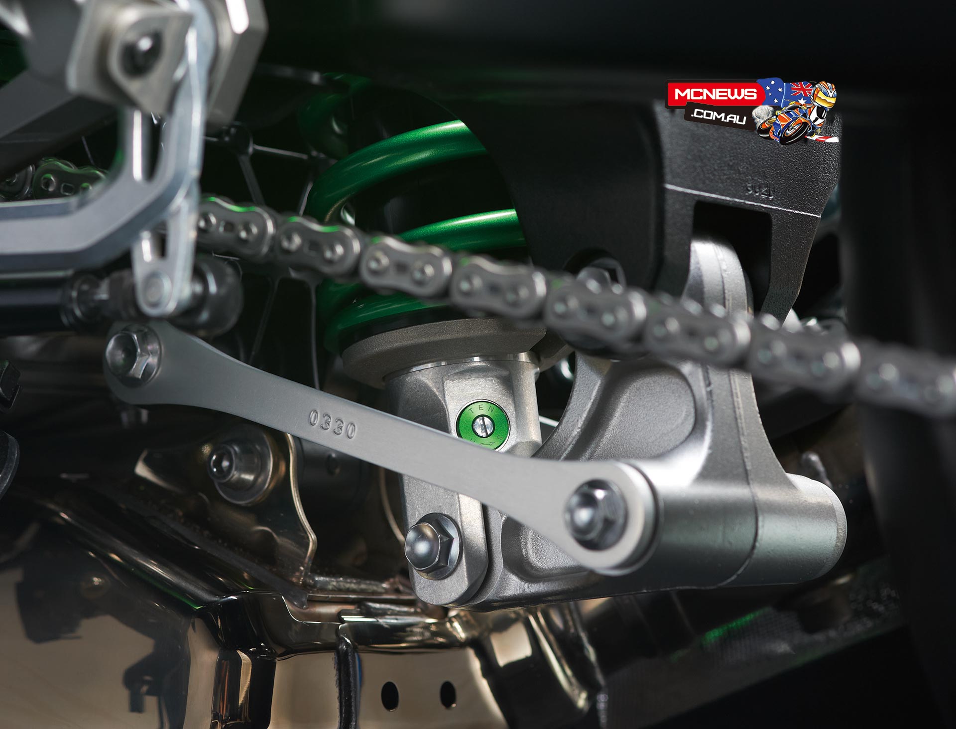 Kawasaki Ninja H2 in Full Detail | MCNews