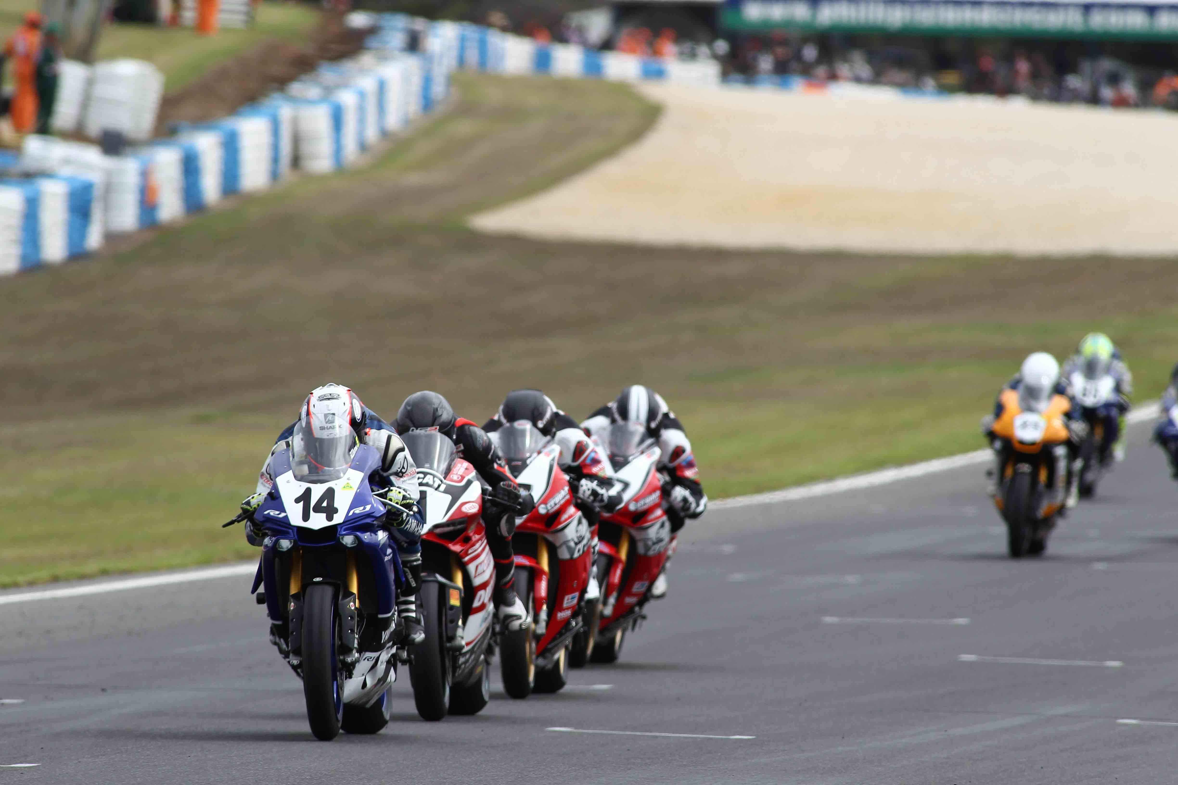 Glenn Allerton wins ASBK season opener | MCNews