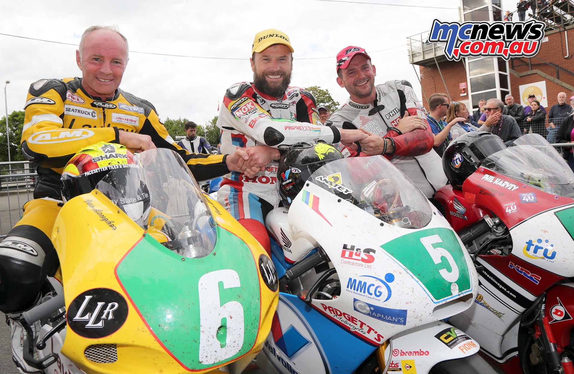 Bruce Anstey breaks 250cc IOM lap record | MCNews