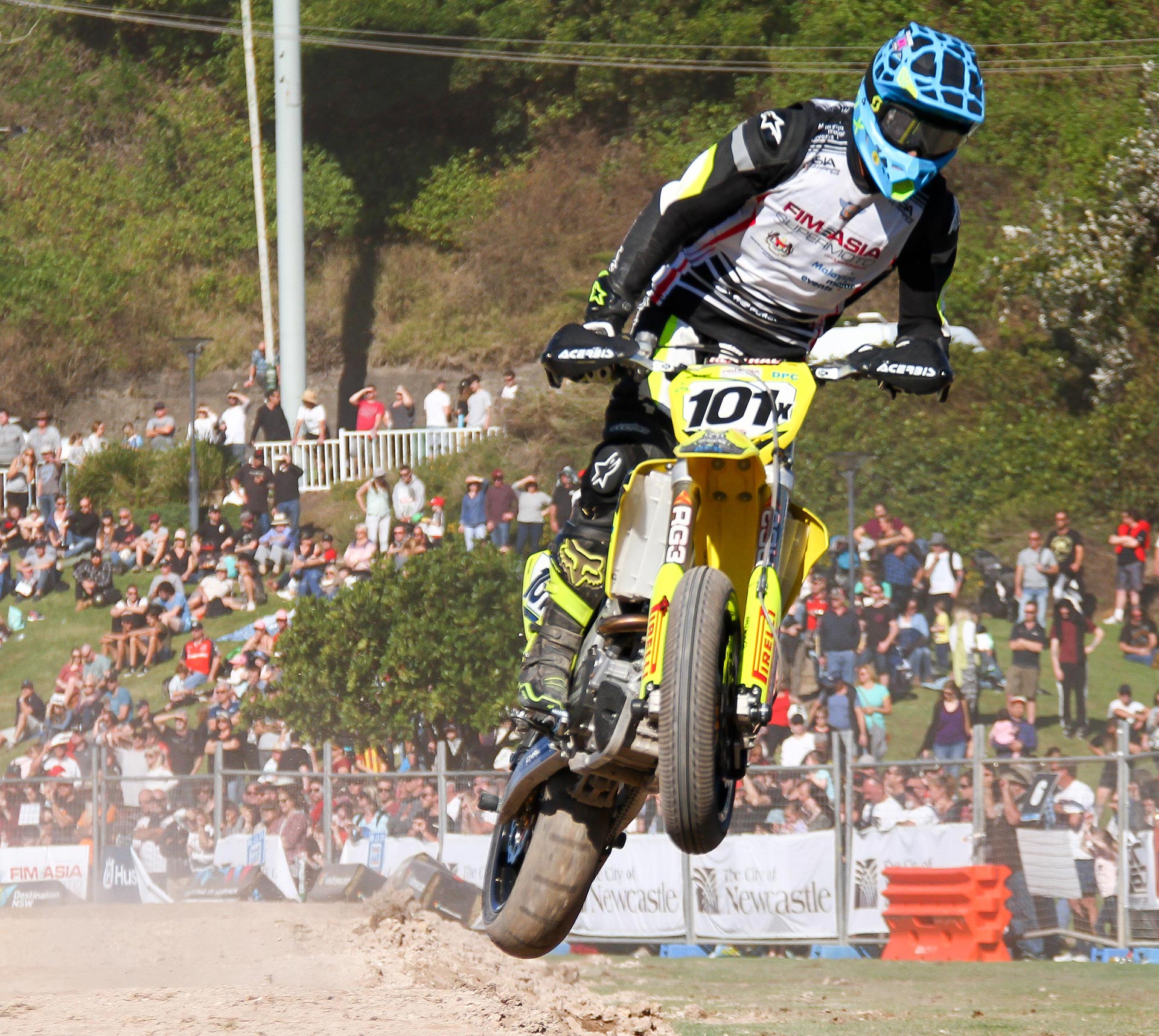 Luke George sweeps Newcastle FIM Asia SuperMoto | MCNews