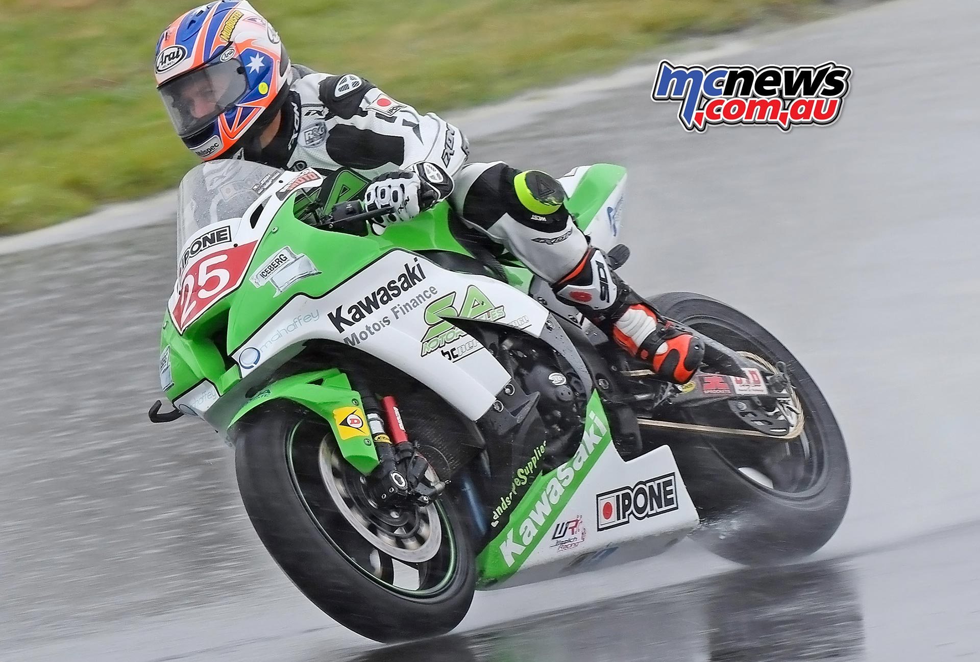 Josh Brookes returns for 2017 BSB on a Yamaha | MCNews