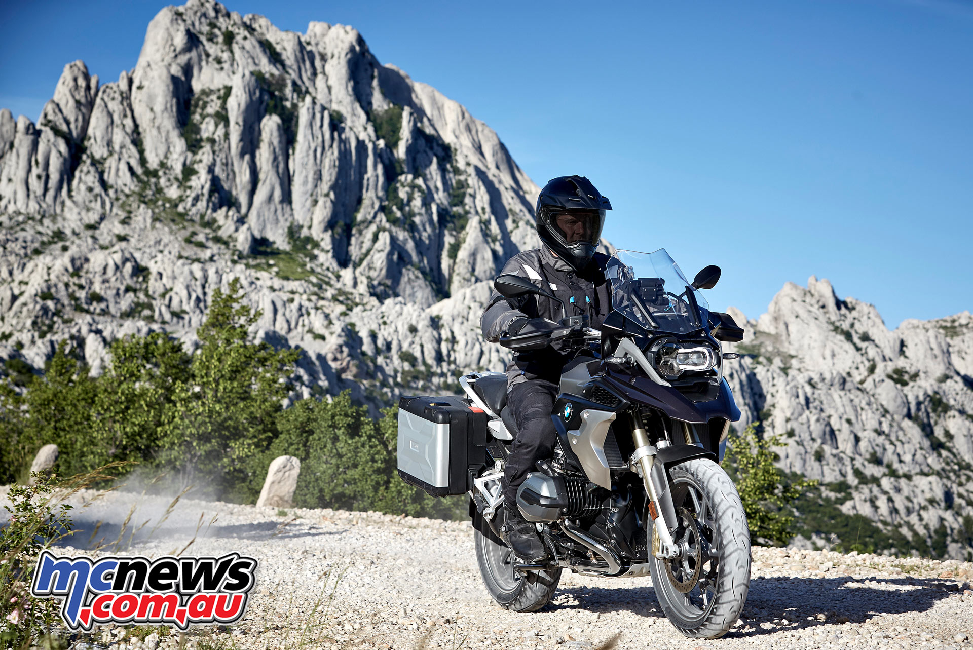 Updated 2017 BMW R 1200 GS | Exclusive edition | MCNews