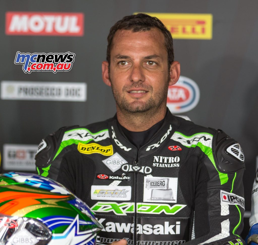 Wayne Maxwell quickest as ASBK 2017 kicks off at P.I. | MCNews