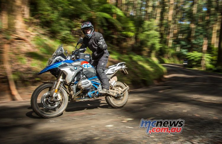 2017 BMW R 1200 GS Rallye X Review | MCNews