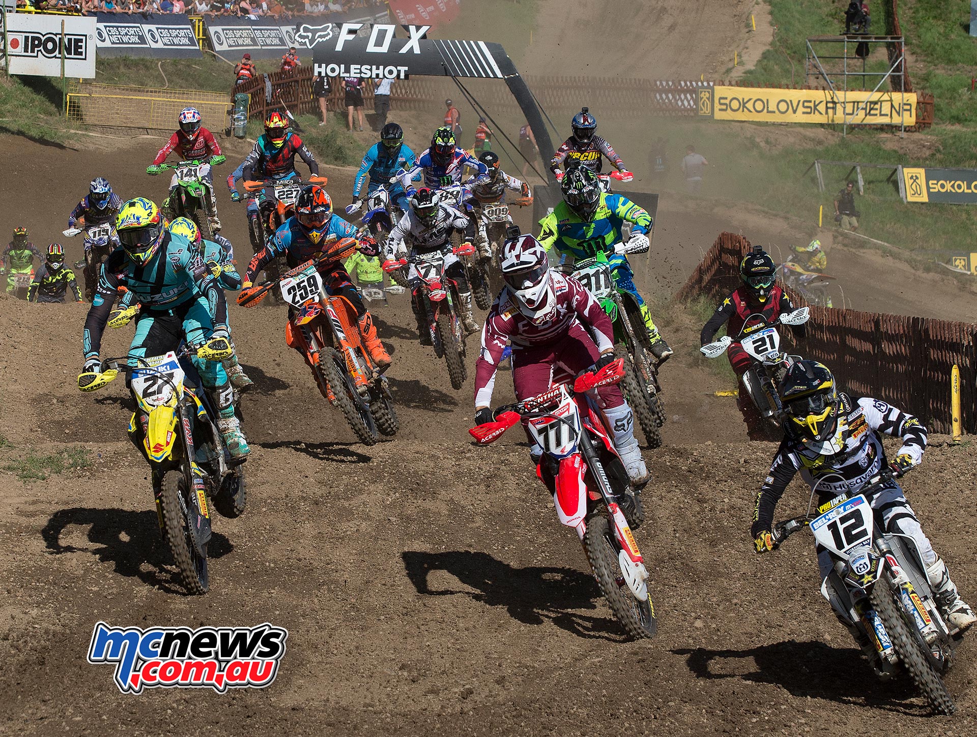 Tim Gajser and Tony Cairoli share MXGP wins at Loket | MCNews