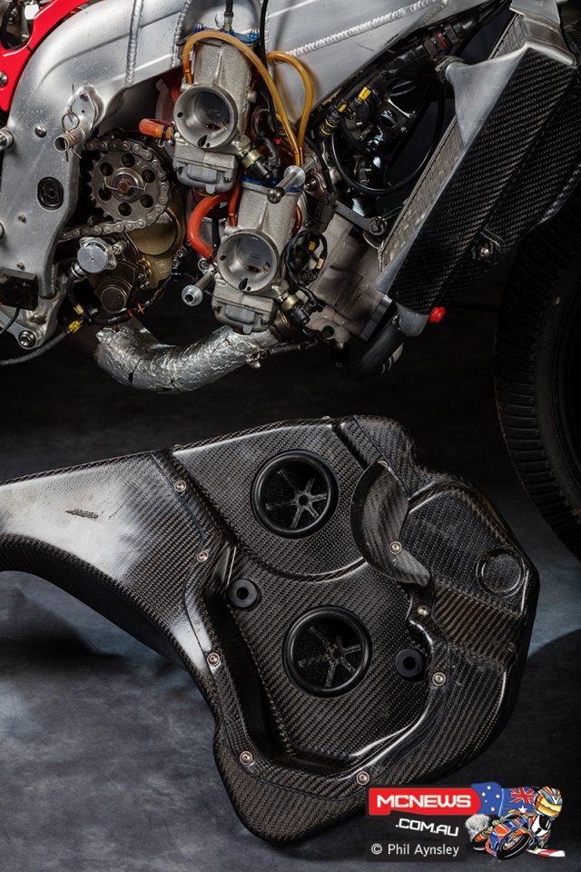 Last of the 250cc Grand Prix Bikes | Aprilia RSA 250 | MCNews