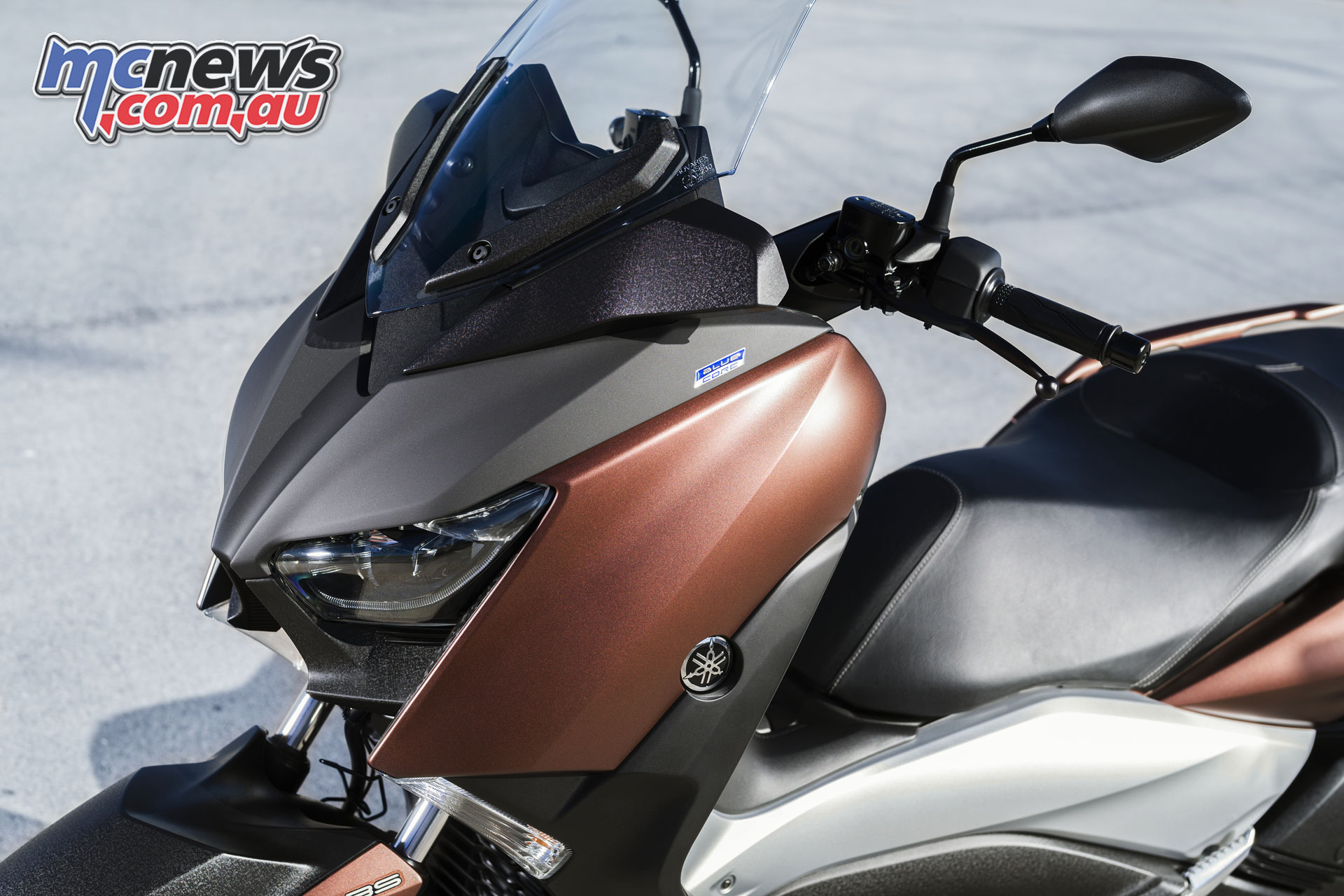 Yamaha XMAX 300 | New entry level MAX Scooter | MCNews
