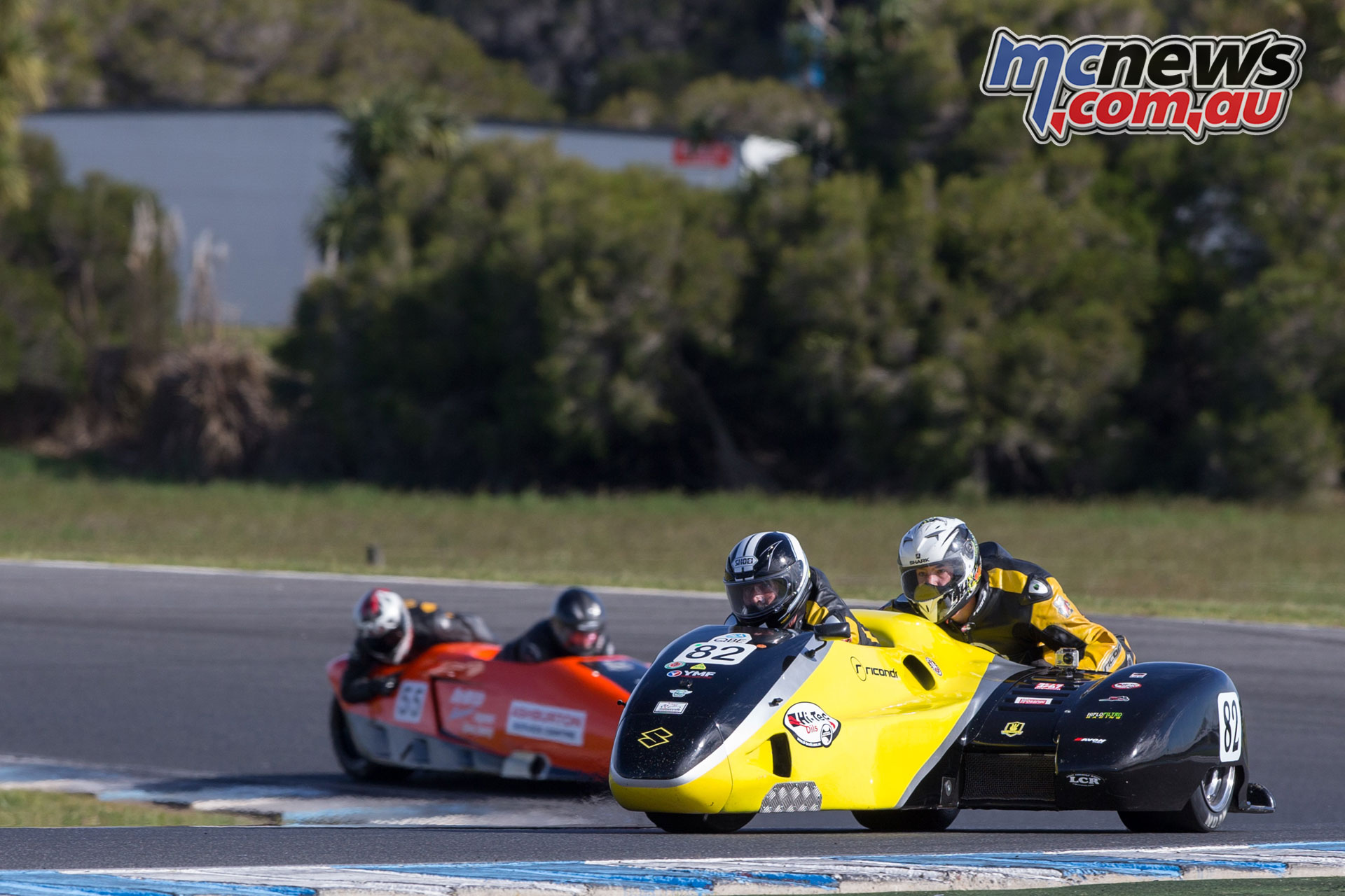 Boughen/O'Kane wrap up sidecars at Phillip Island | MCNews