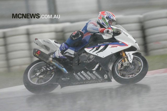 Troy Corser to ride TREX Harris Honda | Island Classic | MCNews