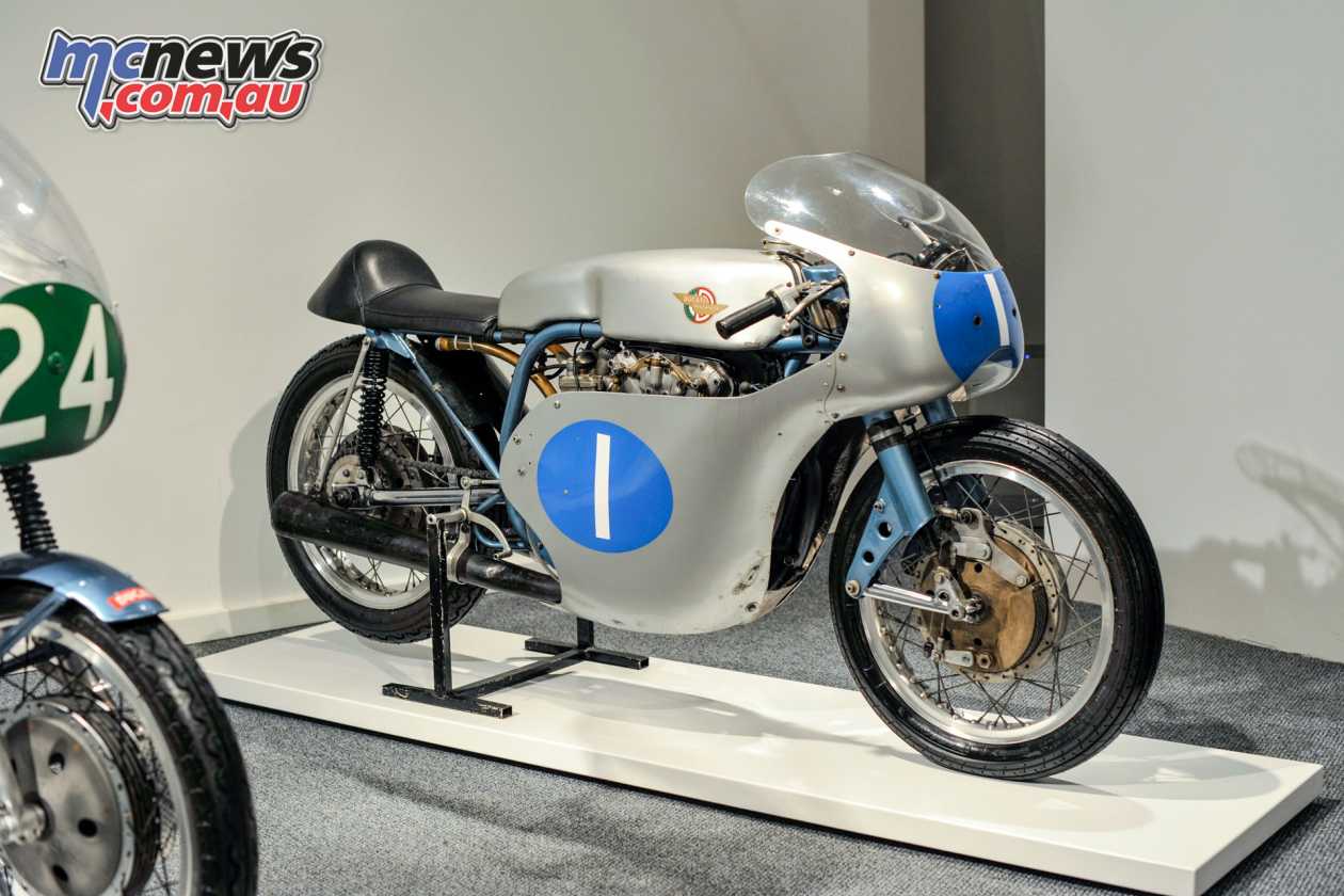 Ducati Museum | Desmo Twins of a young Hailwood | MCNews