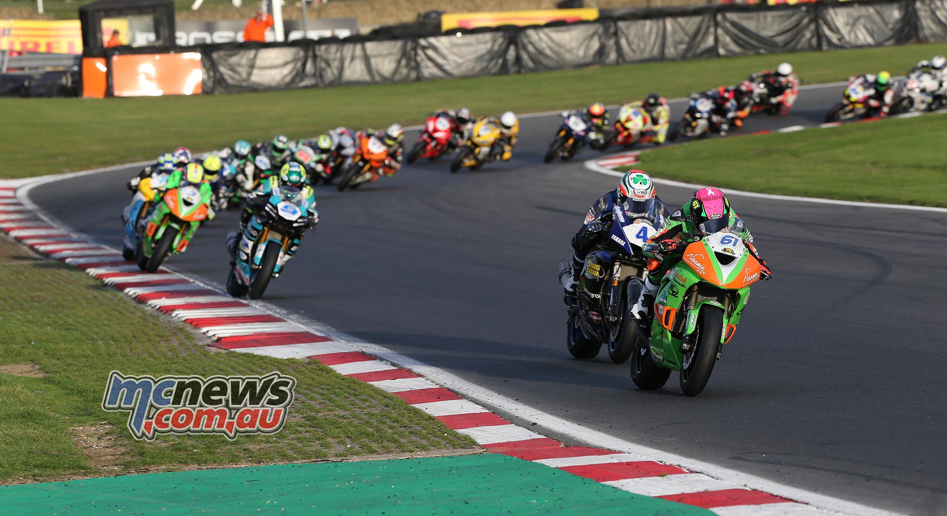 Leon Haslam seals BSB crown at Brands Hatch | MCNews