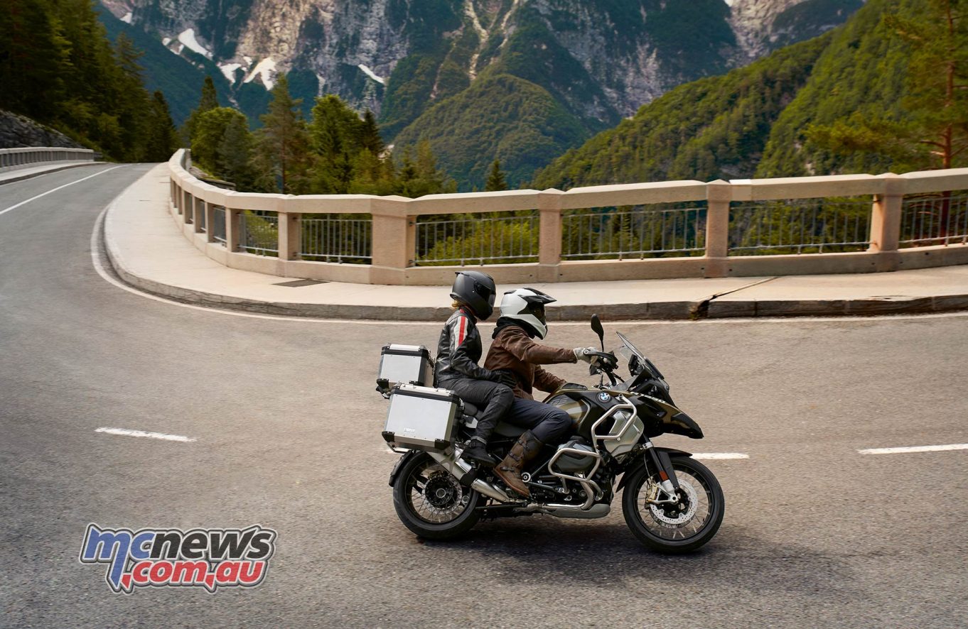 2019 BMW R 1250 GS Adventure | More mumbo | Sharp looks | MCNews