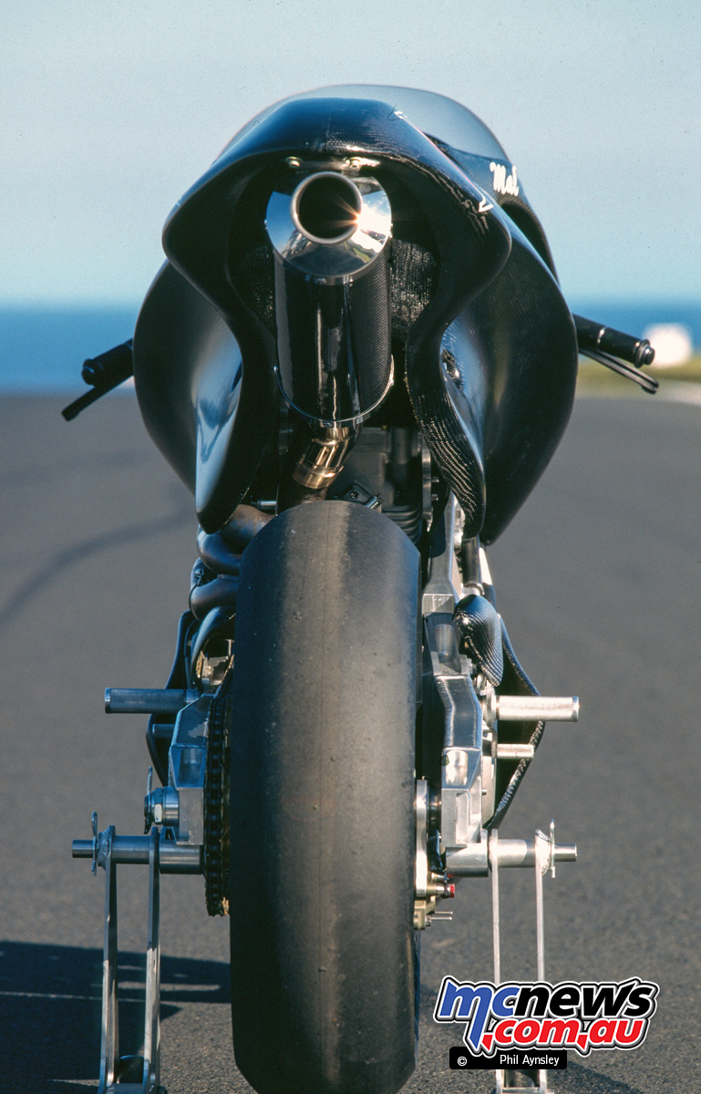 Hunwick Hallam X1R Racer | MCNews