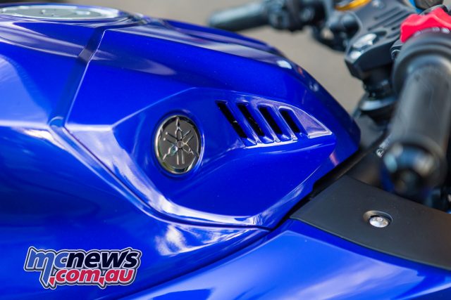 2019 Yamaha YZF-R3 Review | MCNews
