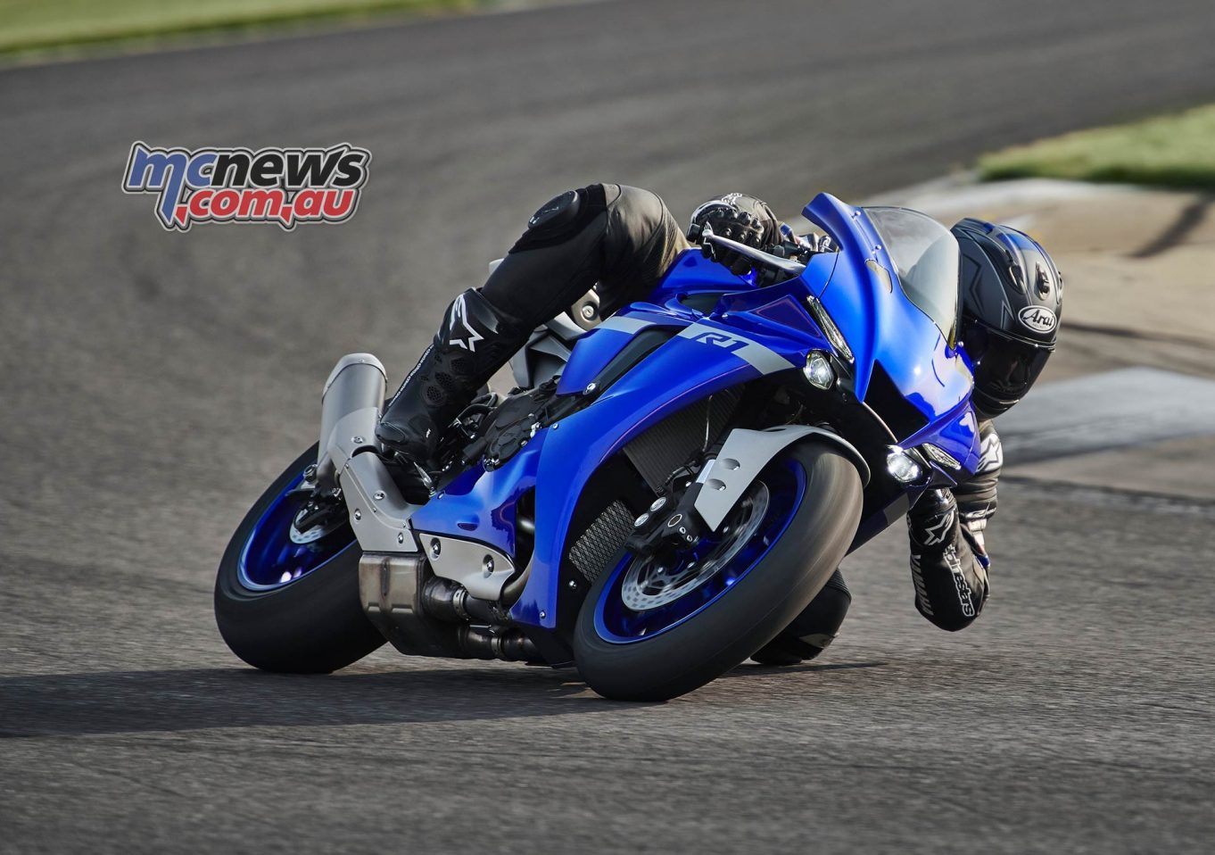 2020 Yamaha YZF-R1 and 2020 YZF-R1M here now | MCNews