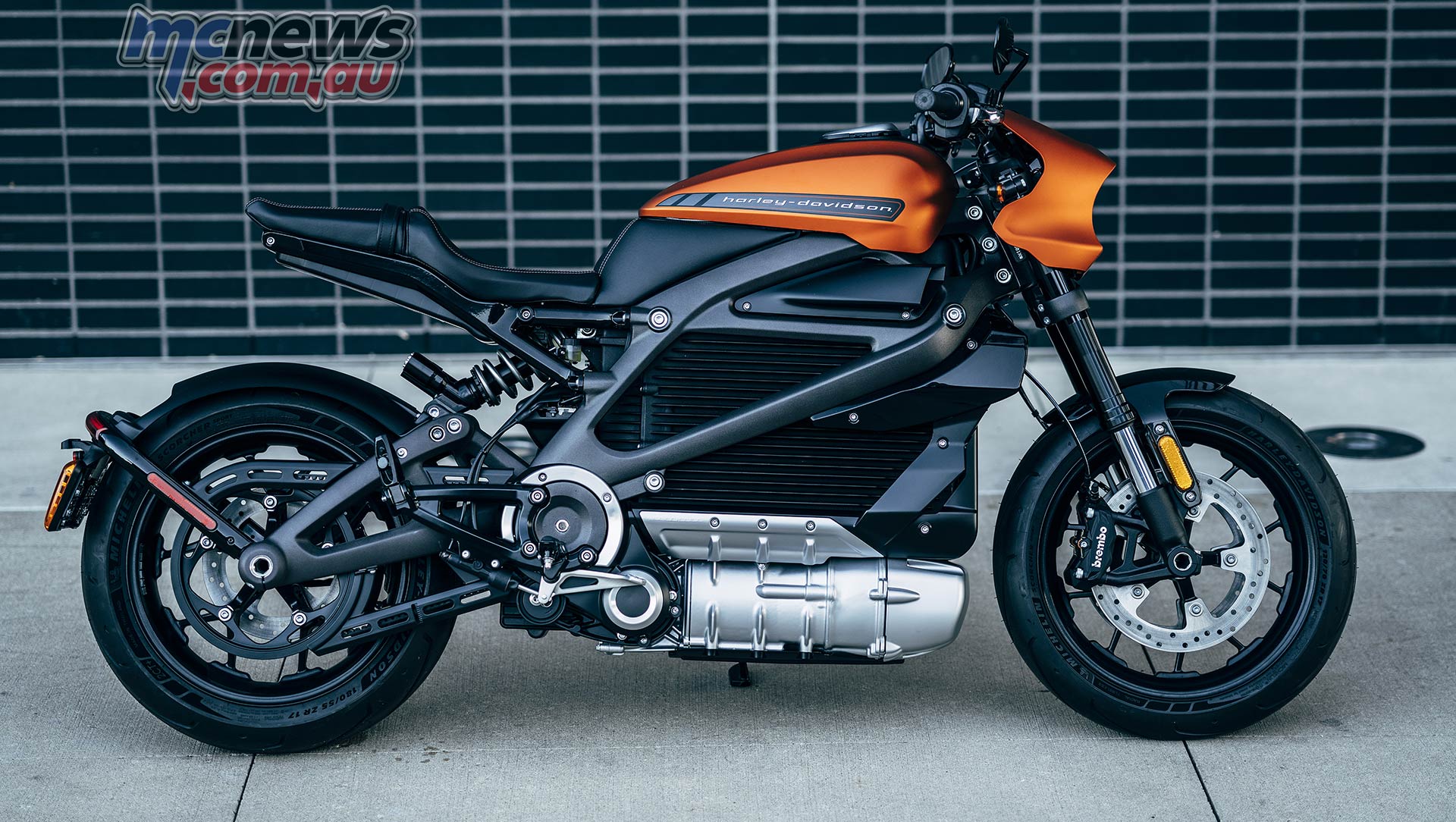 Harley-Davidson LiveWire | 0-100 in 3s | 152km range | MCNews
