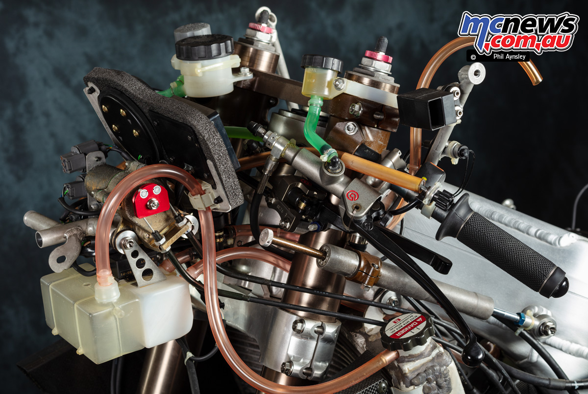 Mick Doohan's championship winning 1998 NSR500 | MCNews