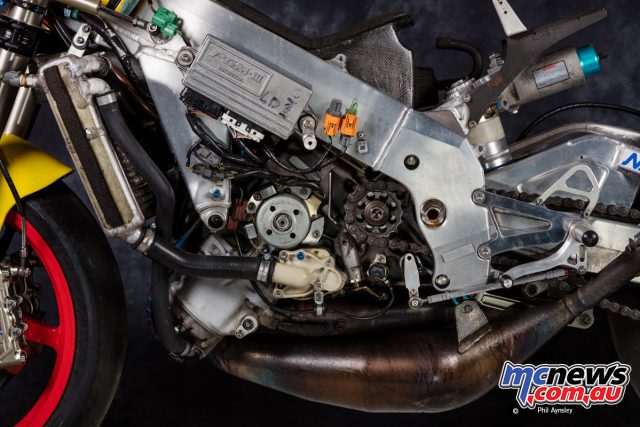 Honda NSR500V | Two-stroke 500 twin-cylinder GP racer | MCNews