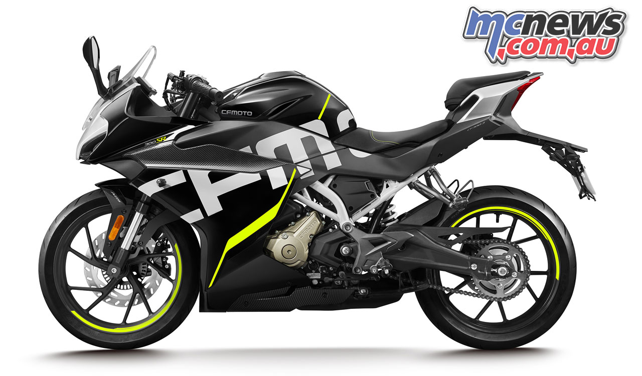 Bonus accessories and extended warranty on CFMOTO 300SR | MCNews