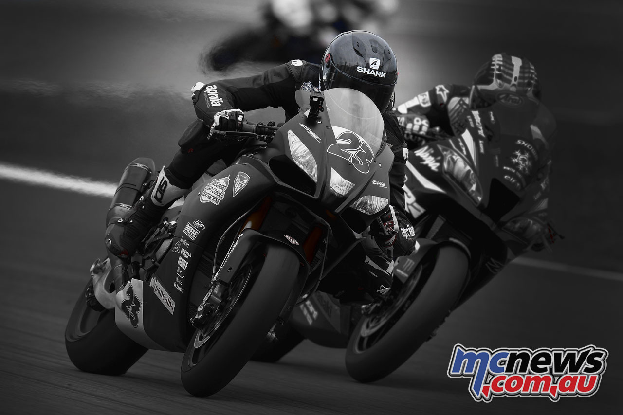 Shark Race-R Pro GP Helmet | MCNews