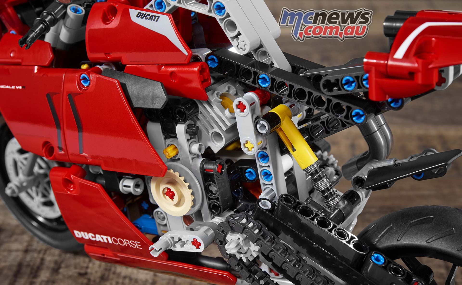 Ducati collaborate with Lego Technic for Lego Panigale V4 R | MCNews