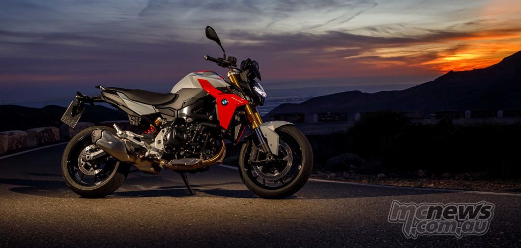 BMW F 900 R Review | | Motorcycle News, Sport and Reviews