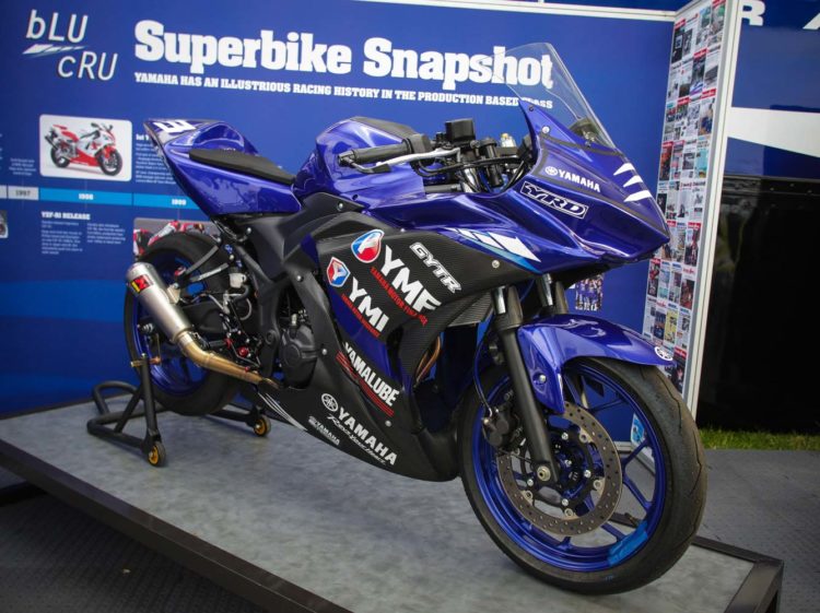 How to to turn your R3 in to a race bike | MCNews