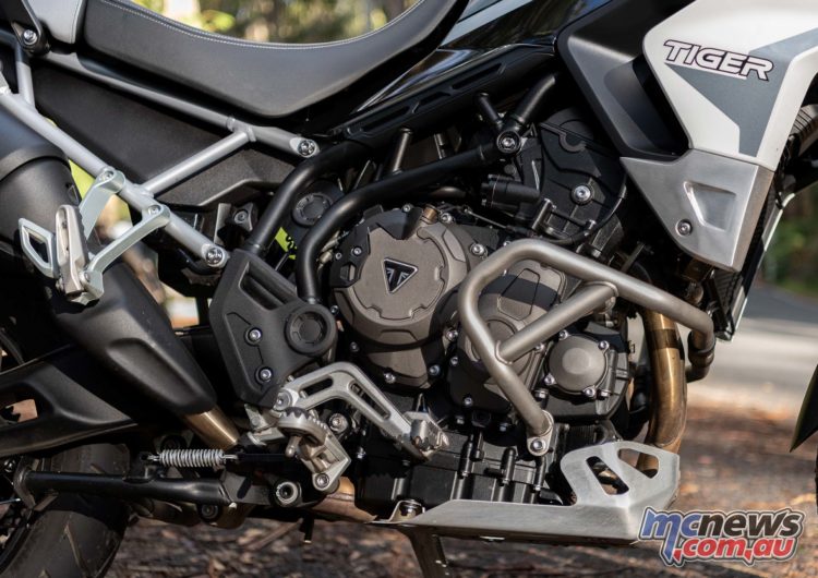 Triumph Tiger 900 Rally Pro Review | MCNews