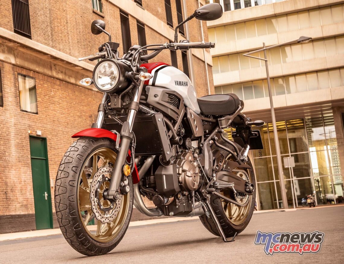 Yamaha XSR700 Review | MCNews