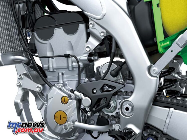 More power and electric start for 2021 KX250 | MCNews