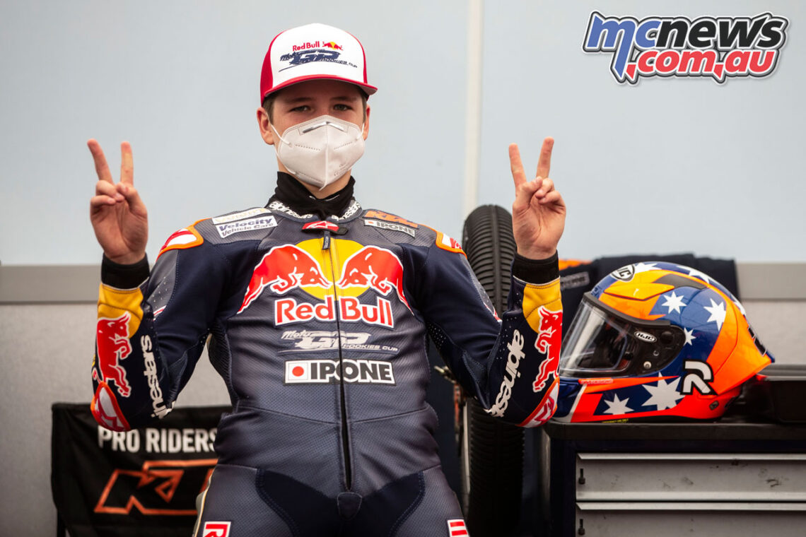 Muñoz dominates Red Bull Rookies final | Van Eerde injured | MCNews
