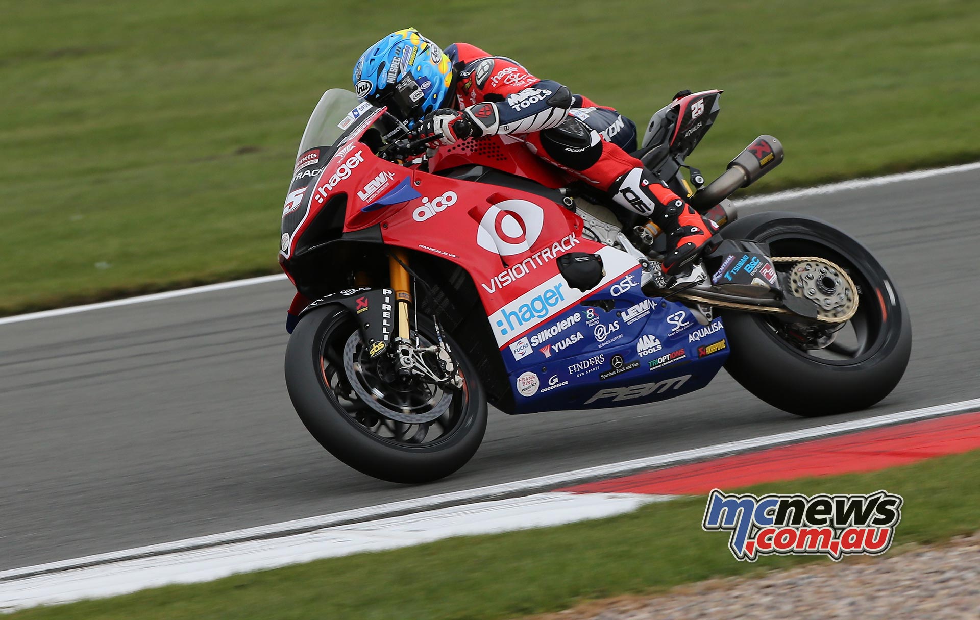 Josh Brookes fastest in wet and dry at Donington Park | MCNews