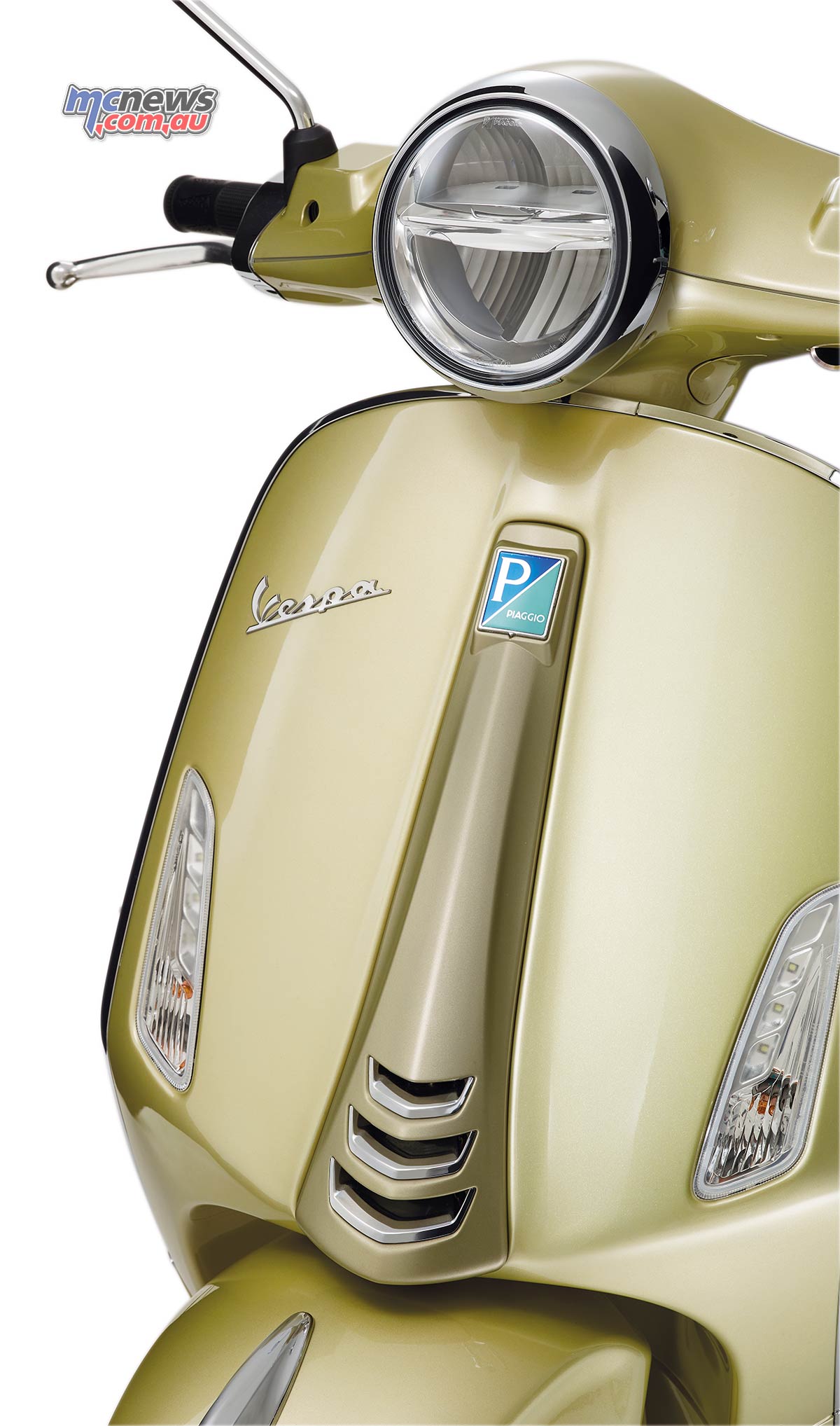 75th Anniversary Vespa Primavera 150 and GTS 300 on way | MCNews