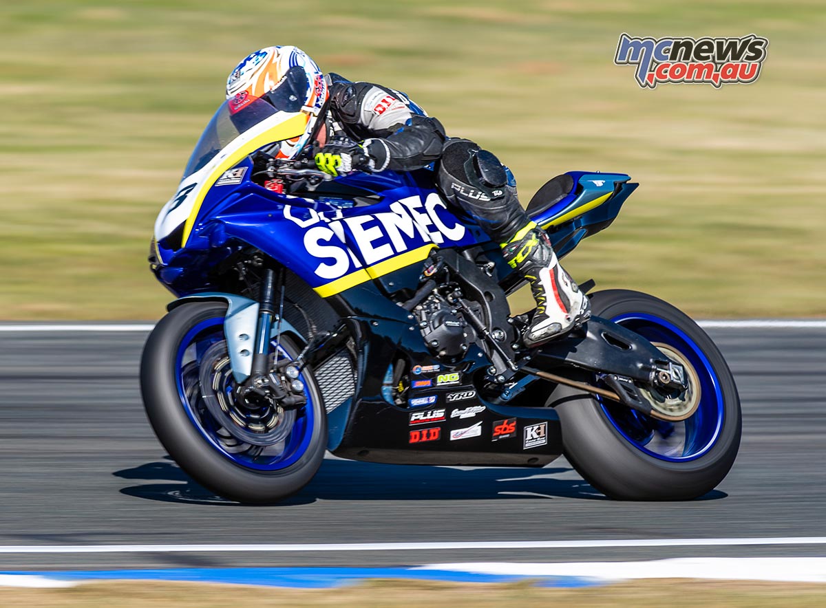 Jed Metcher using his experience to help up and coming talent | MCNews