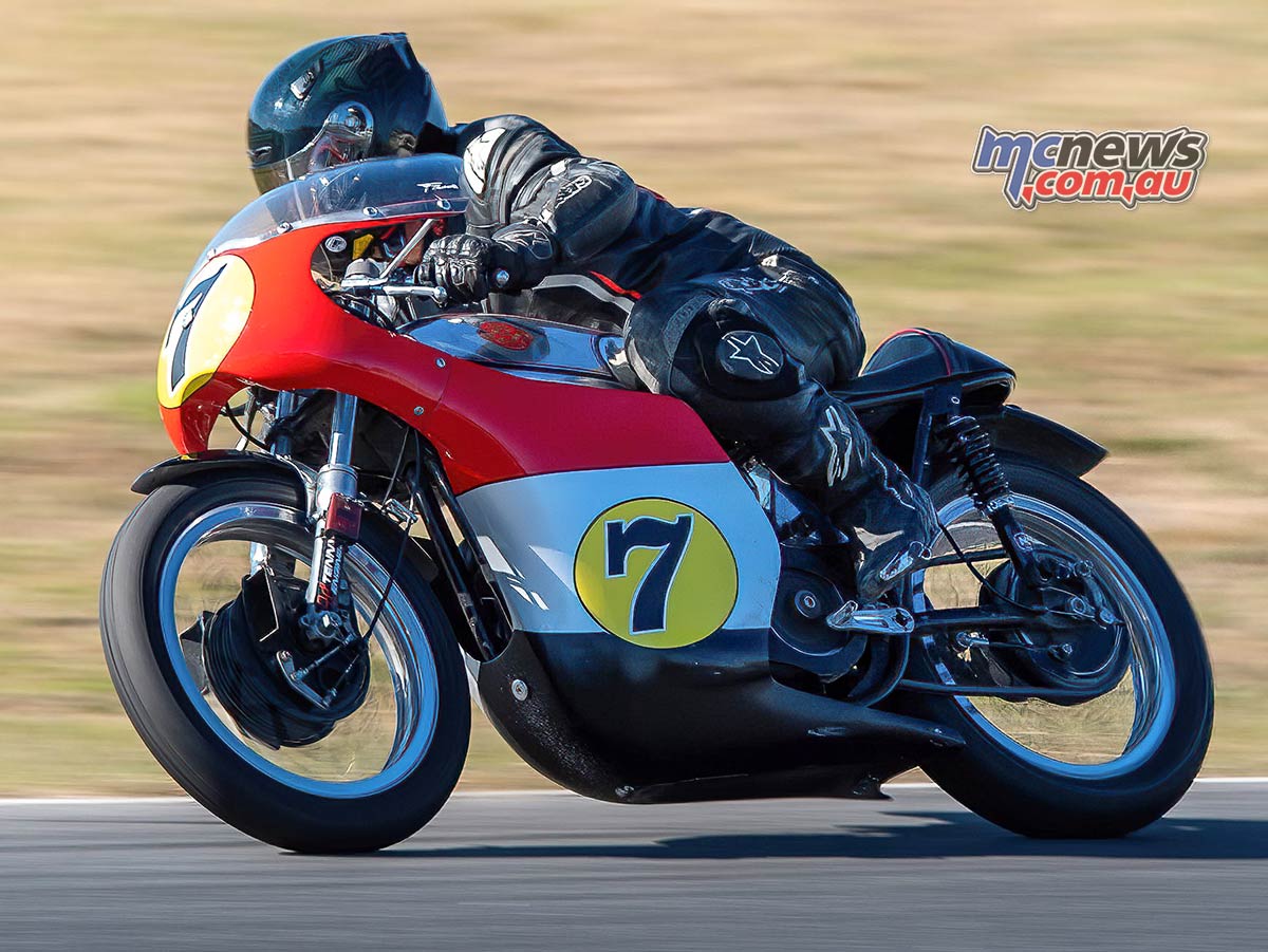 Historic Winton Road Racing Images | Gallery A | MCNews