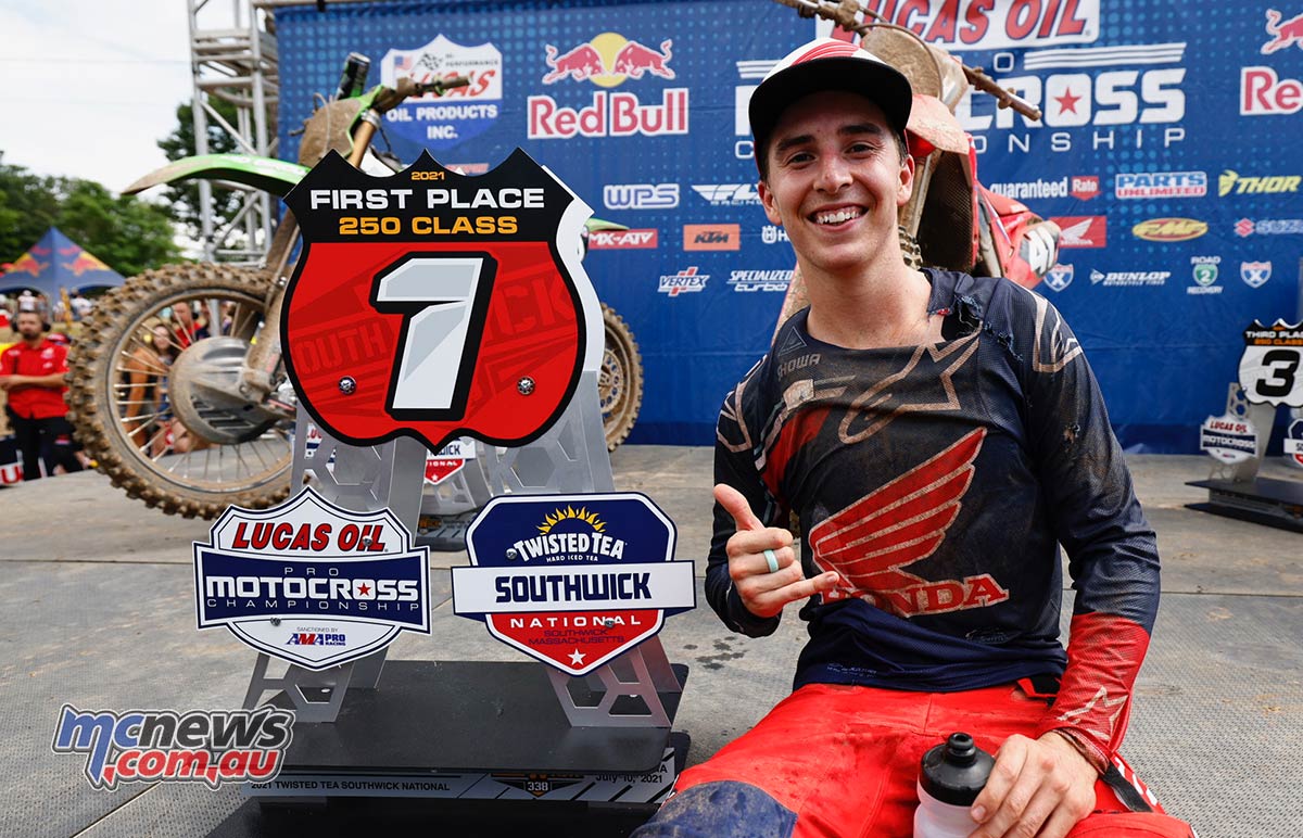 Hunter Lawrence goes 1-1 at Southwick Pro MX | Video Highlights | MCNews