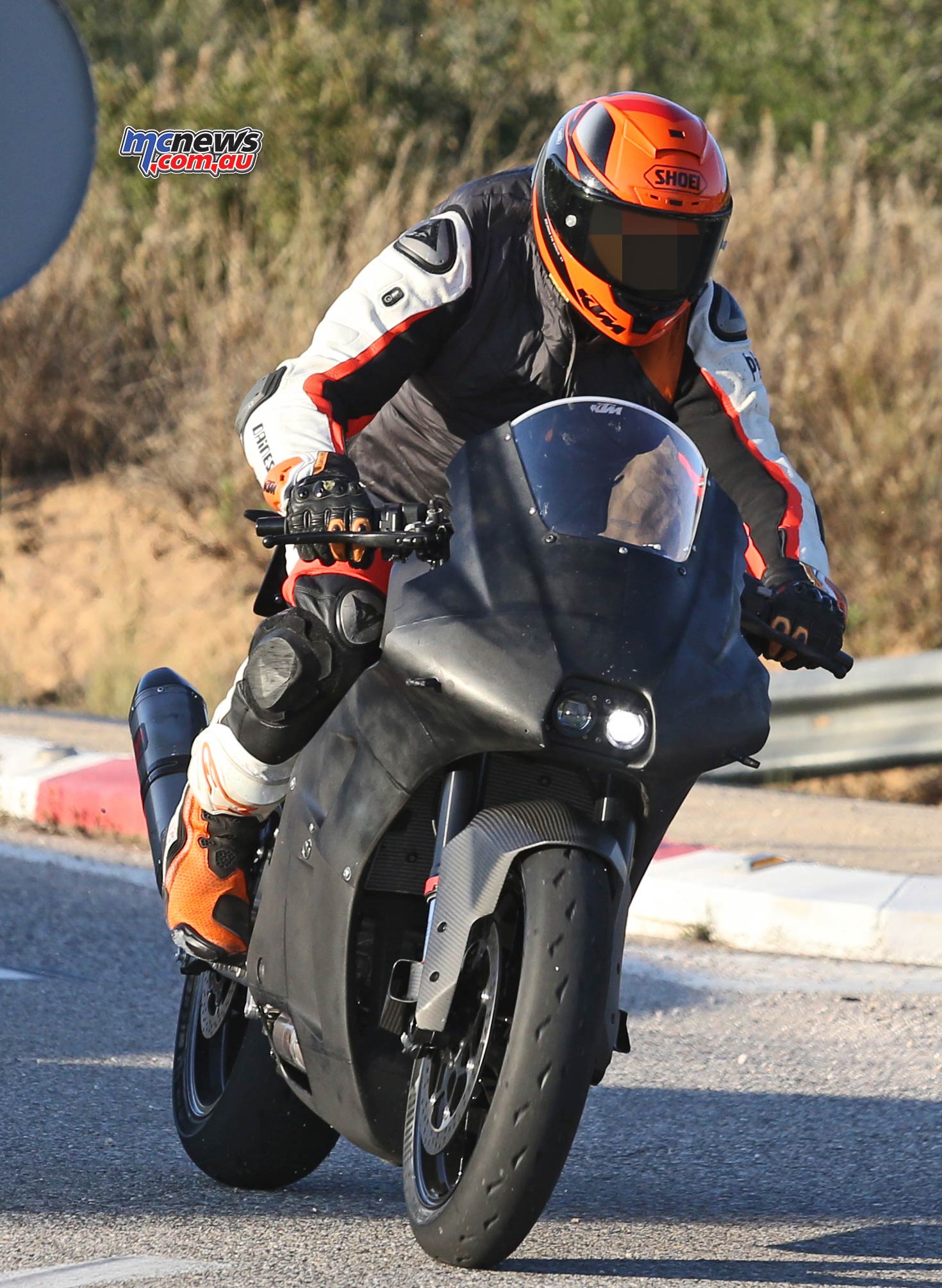 New KTM RC8 concept road bike spied road testing in Europe | MCNews