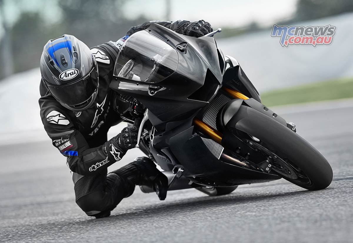 Yamaha YZF-R6 a track only 'Race' model for Australia in 2022 | MCNews