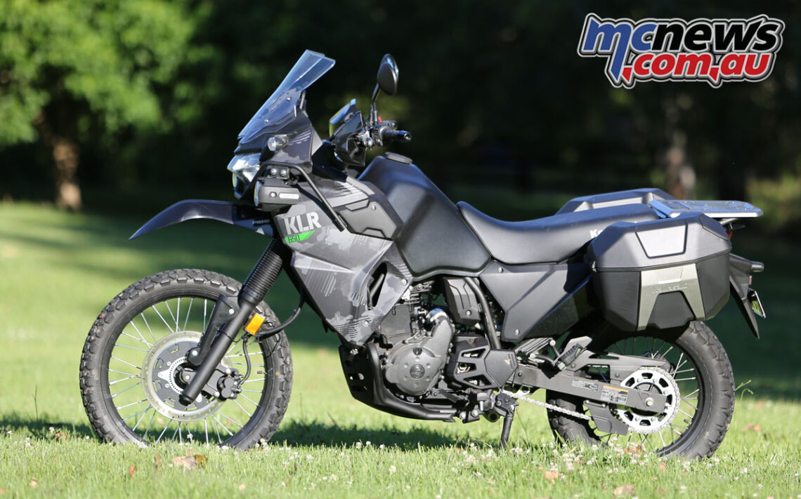 2021 Kawasaki KLR650 Adventure Review | Motorcycle Test | MCNews
