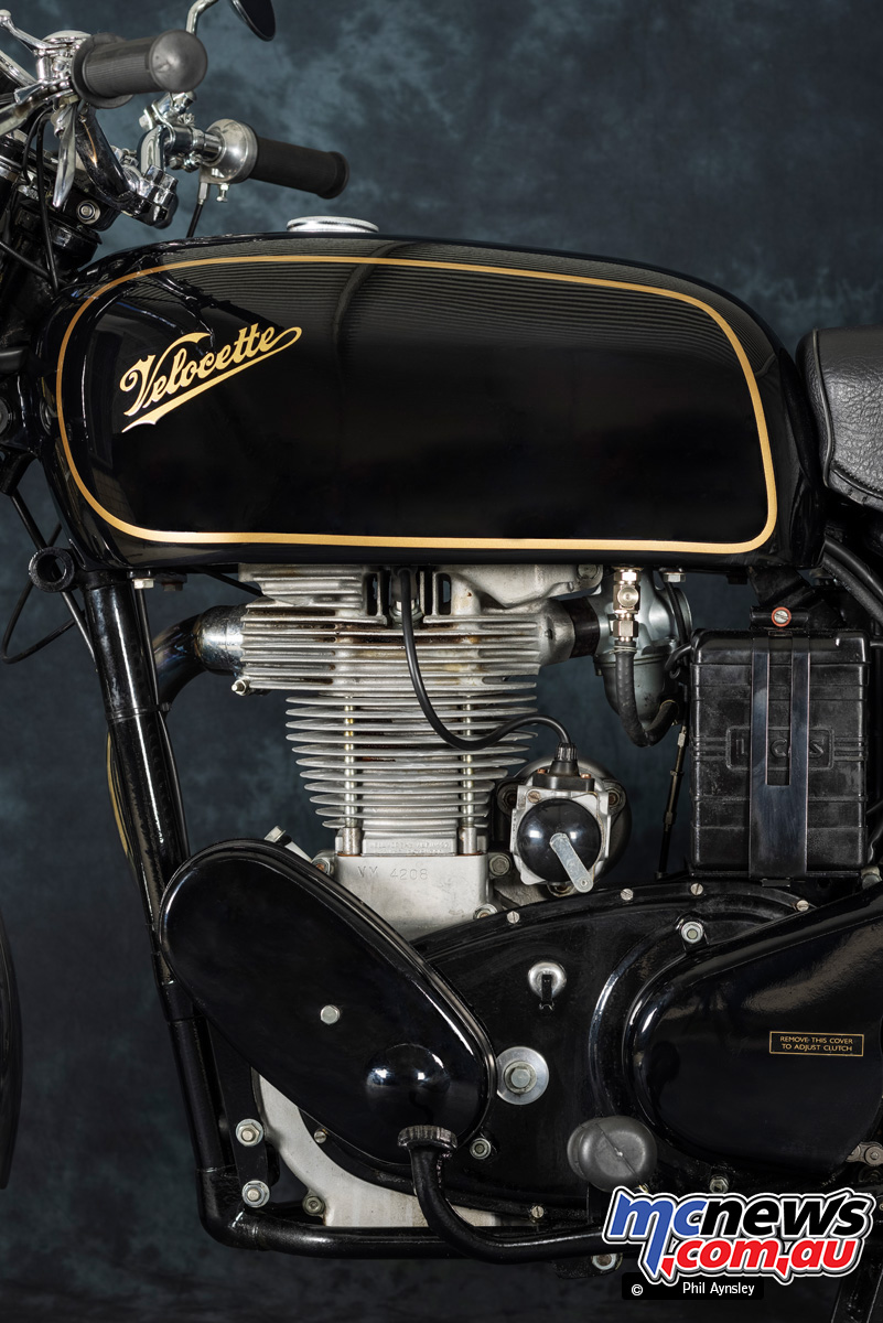 Velocette Venom - 100 mph over 24 hours world record setting Velocette ...