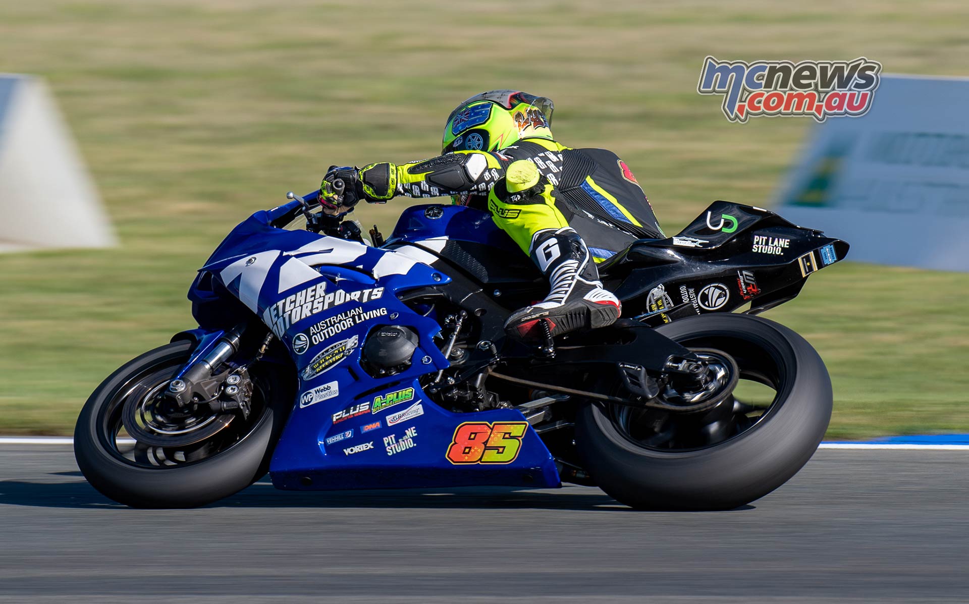 ASBK images from Round Three | Wakefield Park Gallery A | MCNews