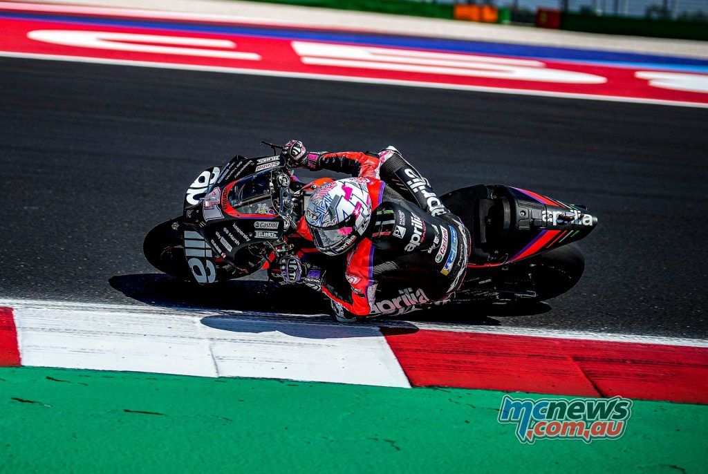 Aleix Espargaro fractures finger in testing crash | MCNews