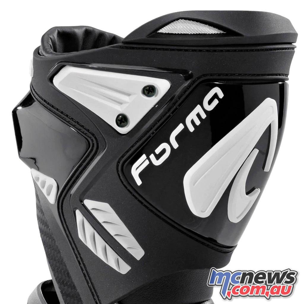 Forma Ice Pro Flow Boots | MotoGP developed | MCNews