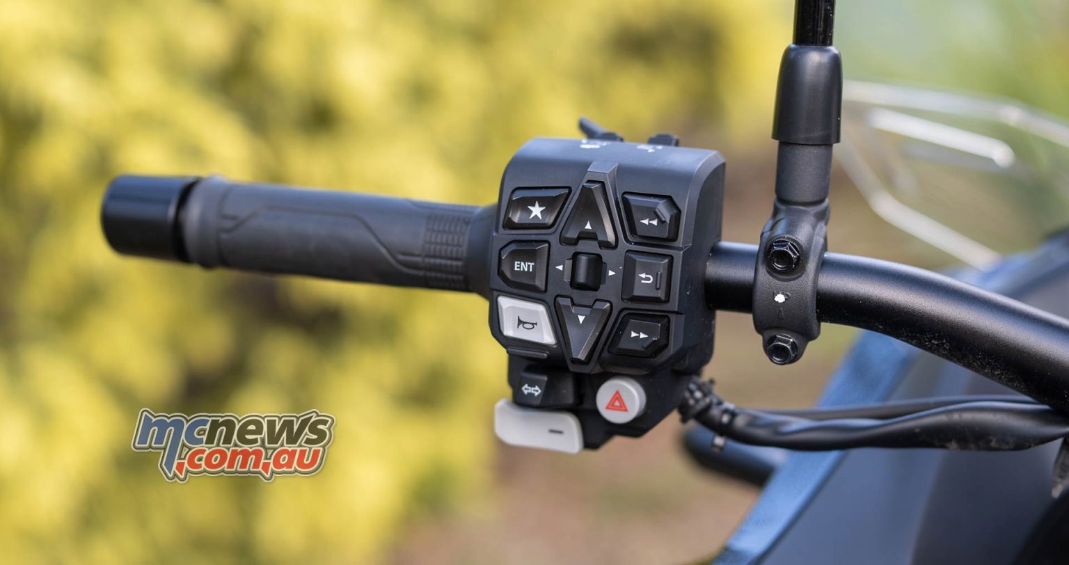 Honda NT1100 Review | Motorcycle Tests | MCNews